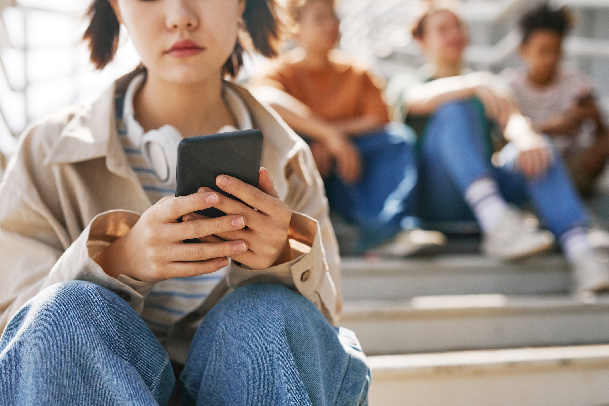Cyberharcèlement : comprendre le langage numérique et agir - KERIALIS